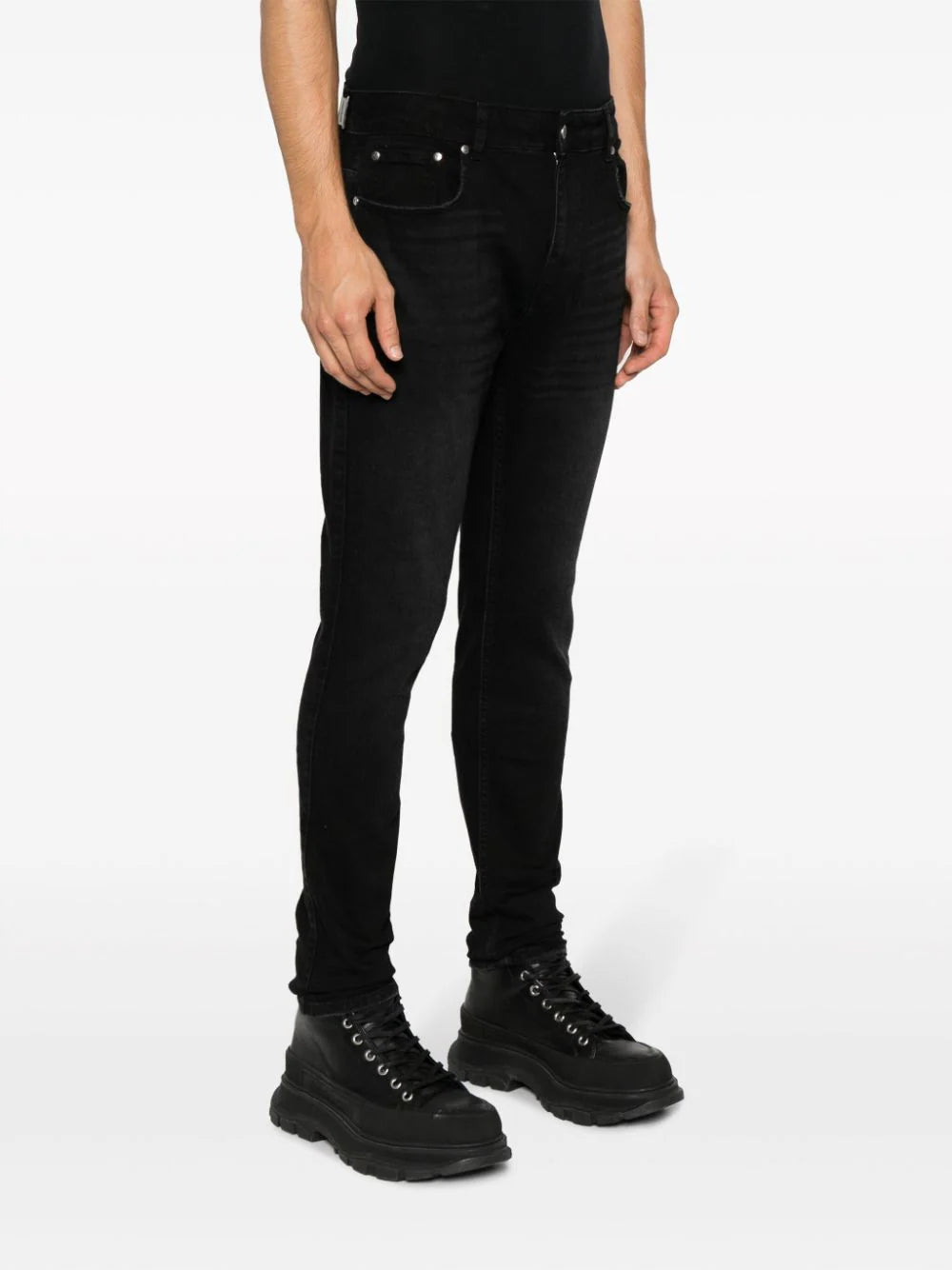 REPRESENT R1 Essential Slim-Fit Denim jeans Black – MAISONDEFASHION.COM