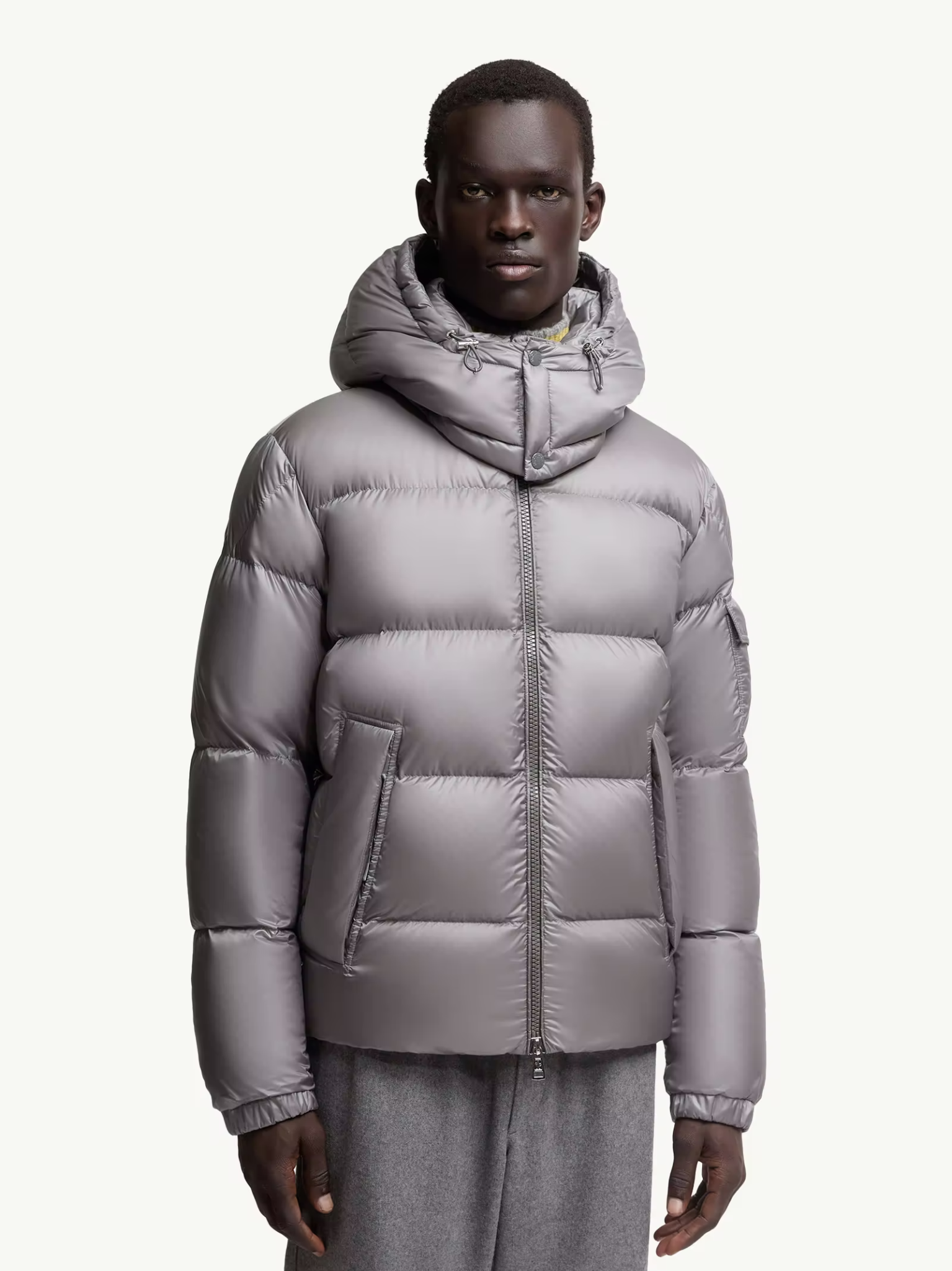 MONCLER Couyere Hooded Short Down Jacket Grey – MAISONDEFASHION.COM